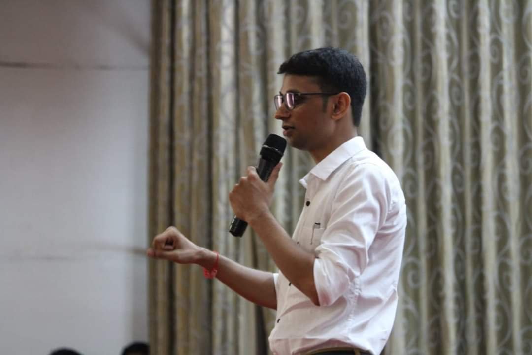 Meet Chauhan - Public Speaker and Author